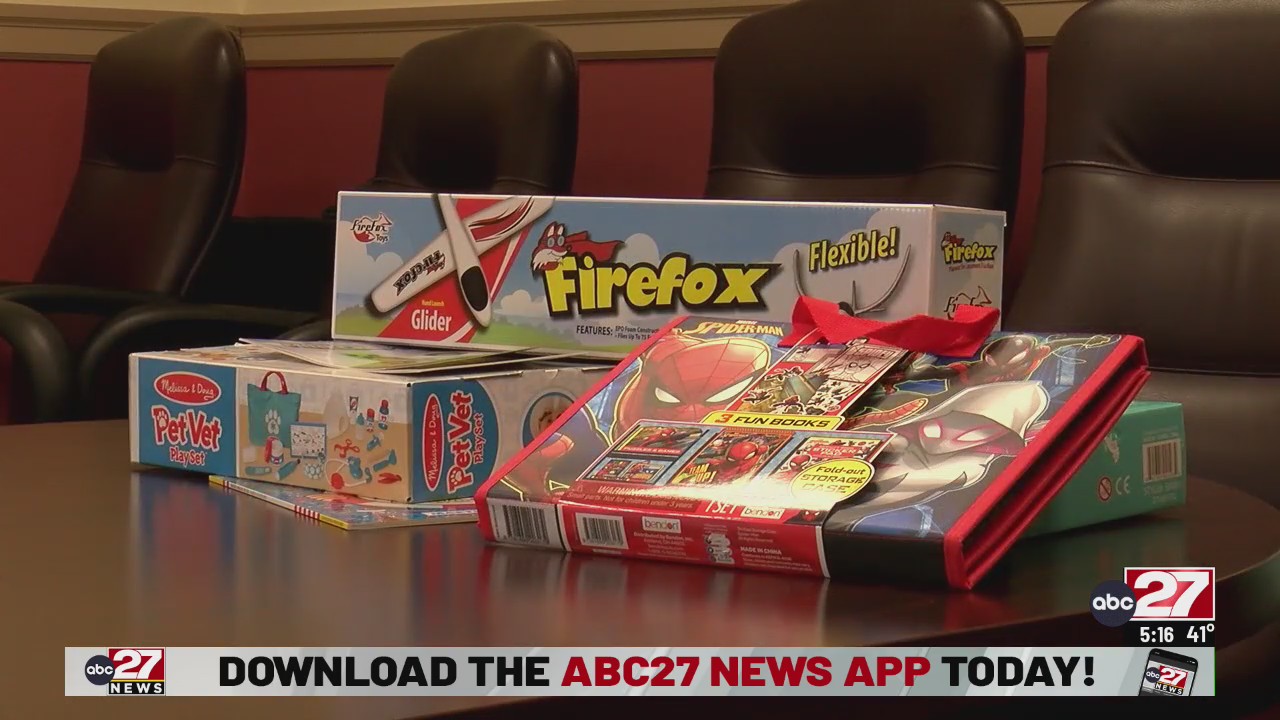 Highspire Police Christmas Program – ABC27