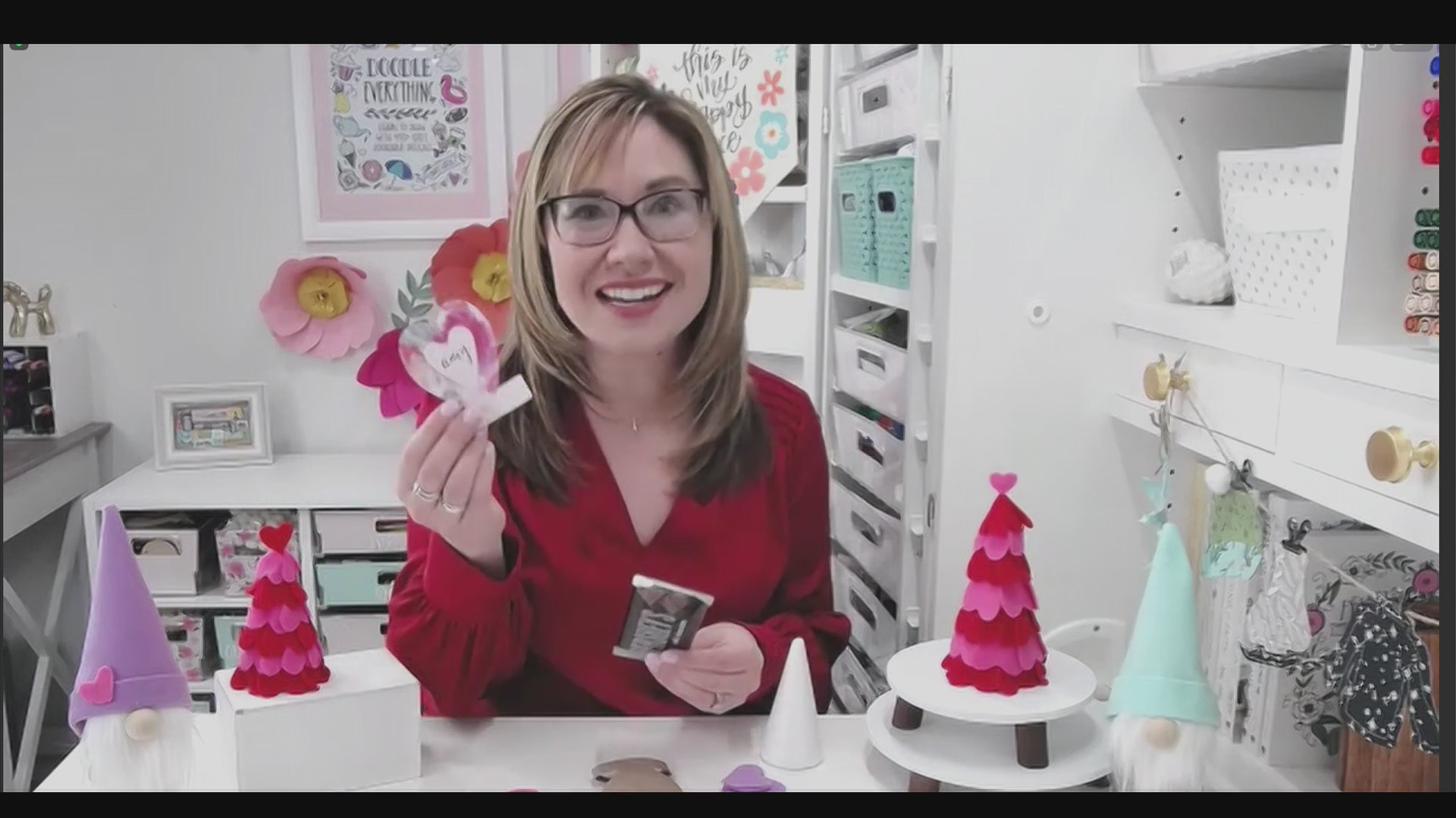 Turn upcycled toilet paper rolls into Valentines – who13.com