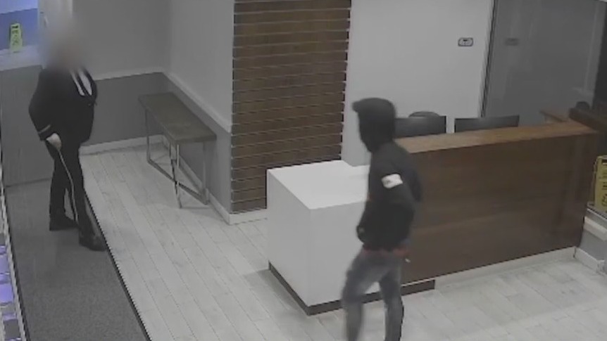 Manhattan doorman recounts harrowing attack – PIX11