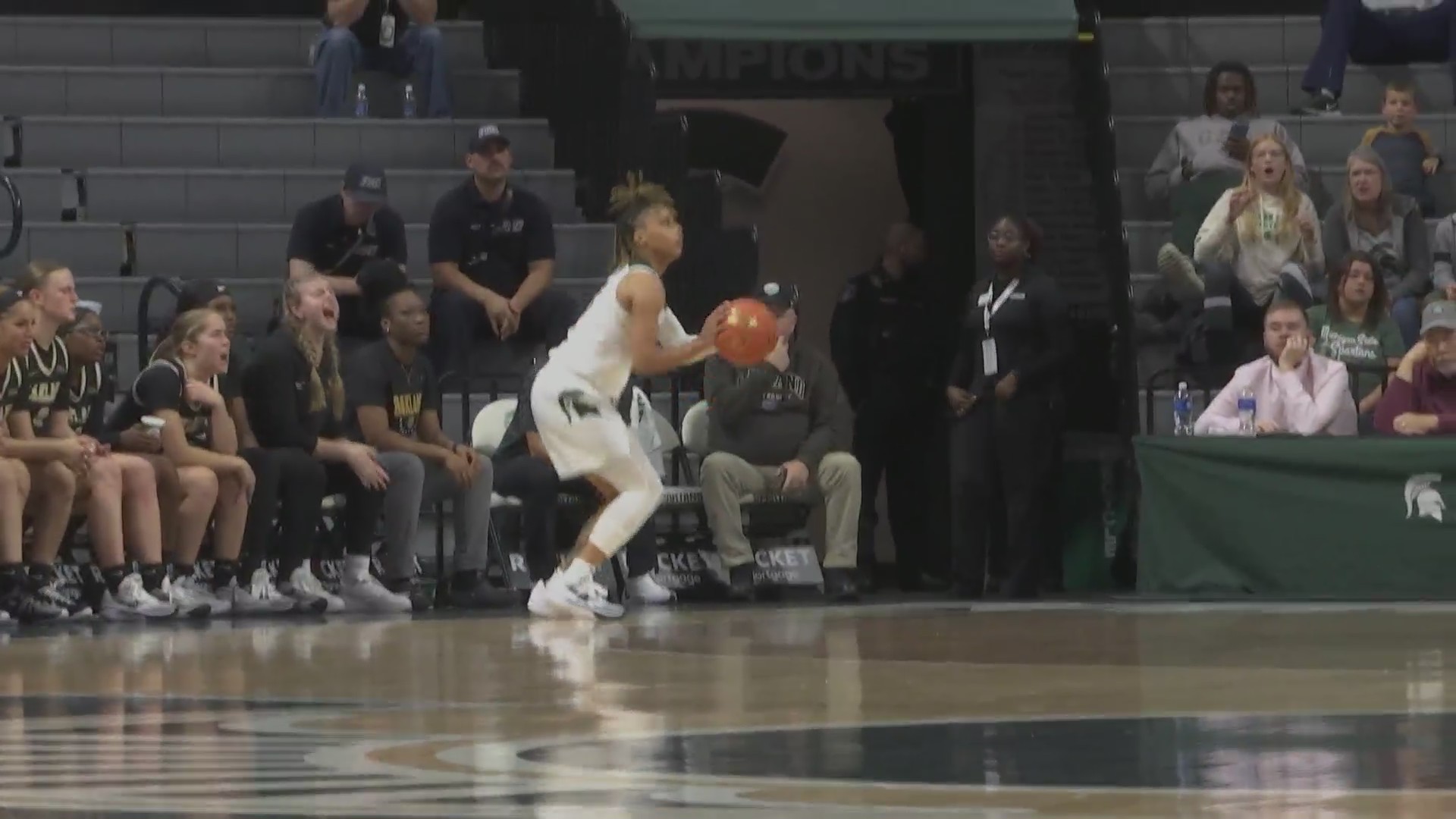 Highlights: DeeDee Hagemann scores career-high in Michigan State’s ...