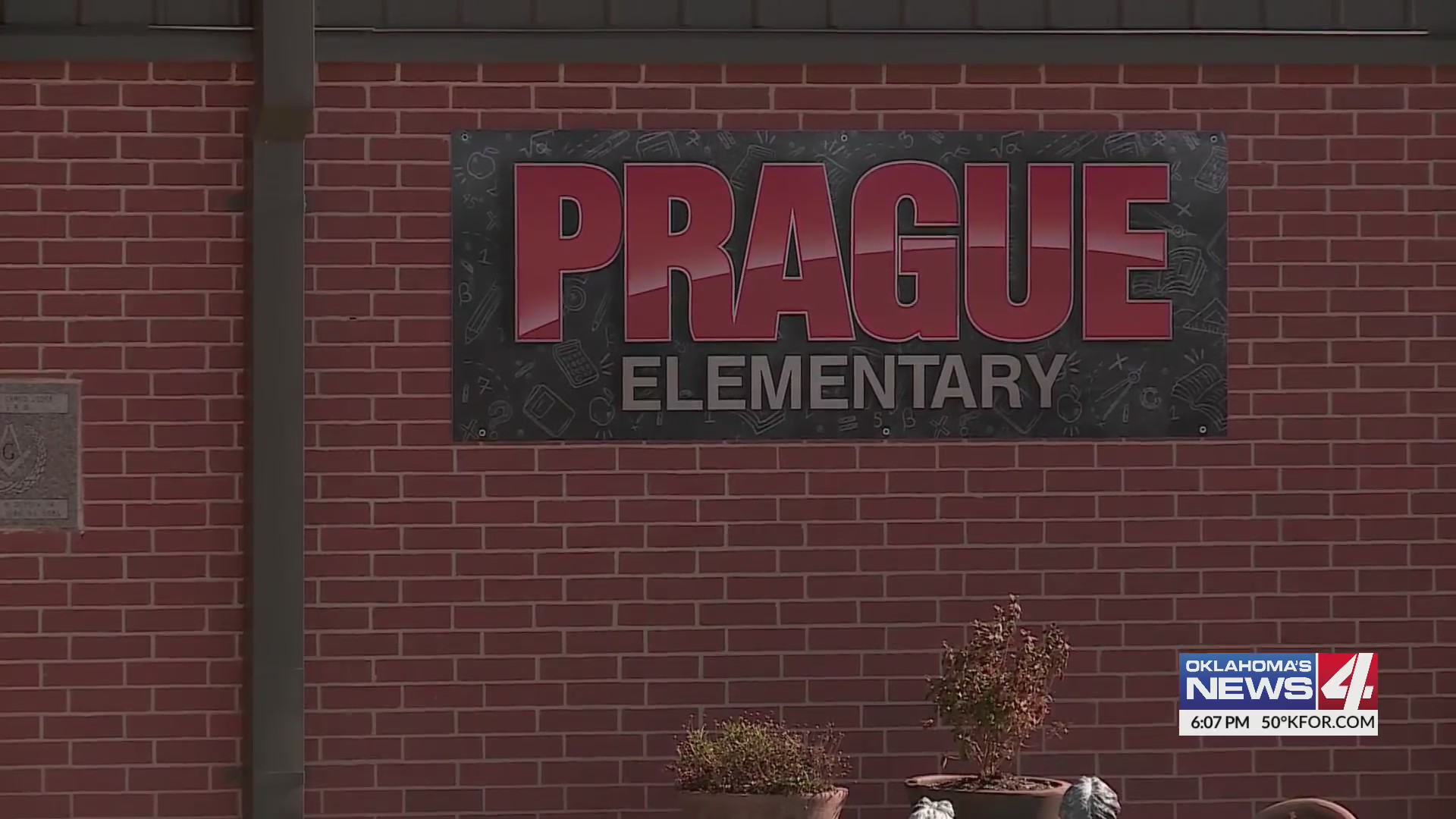 Prague schools drop prayer over the intercom – KFOR.com Oklahoma City