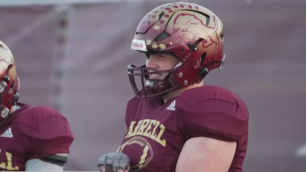 Monsignor Farrell’s senior offensive guard Brady Quinn – PIX11