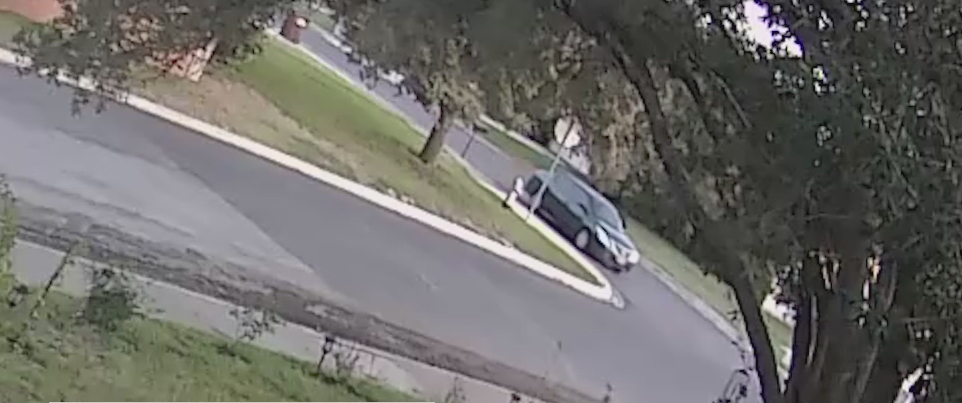 Doorbell footage captures accused shooter leaving home morning of ...
