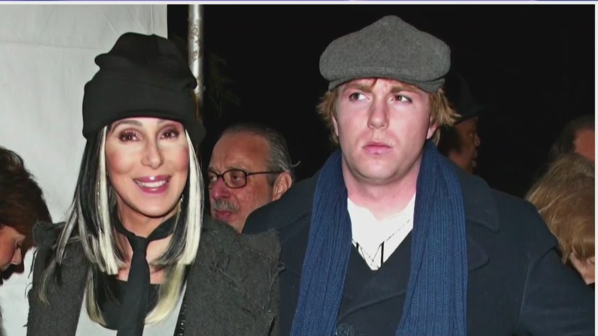 Cher’s ‘missing’ son shows up for conservatorship hearing | Banfield ...