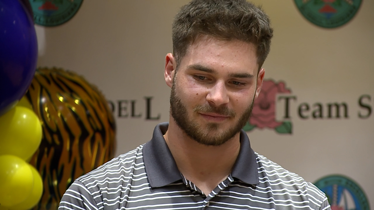 Brayden Jobert celebrates, deliberates staying at LSU or MLB Draft ...