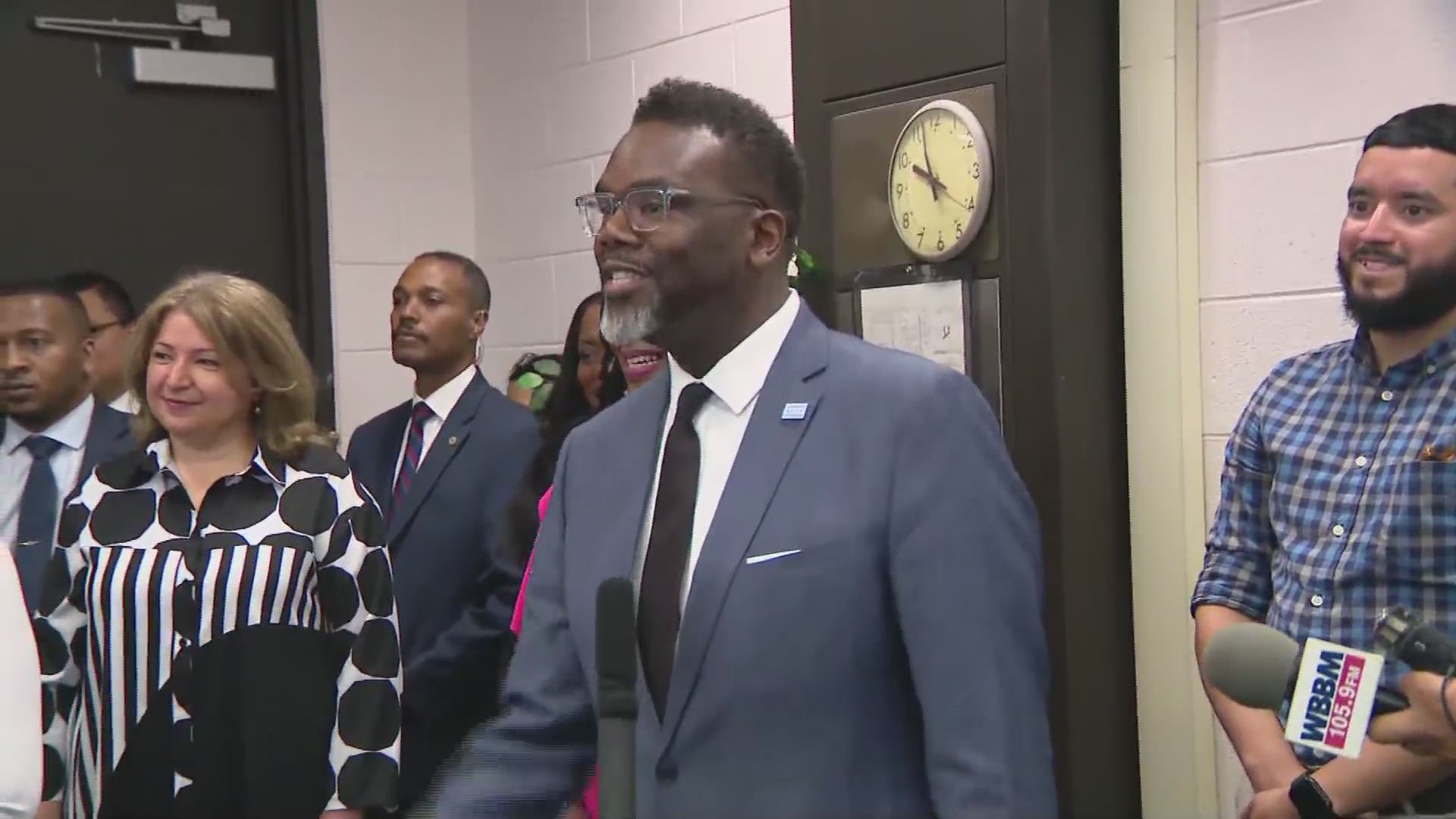 Johnson, CPS CEO celebrate district’s scholarships, end of school year ...