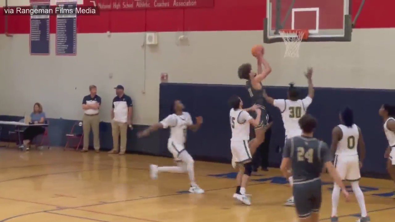 Shady Springs Boys Basketball Return Home – WVNS