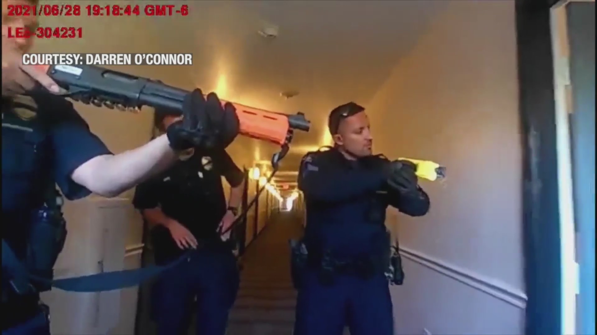 Man sues police over ‘less-lethal’ shotgun wound – FOX31 Denver