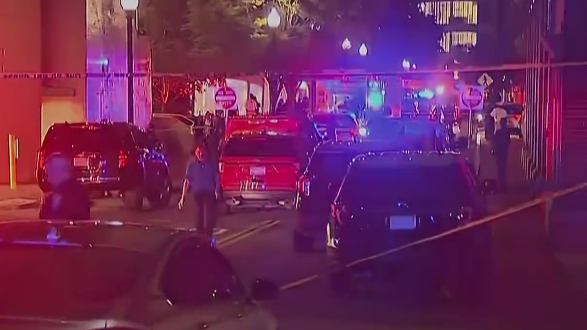 ‘It’s a hoax’: Law enforcement doubts Boston explosion | Rush Hour ...