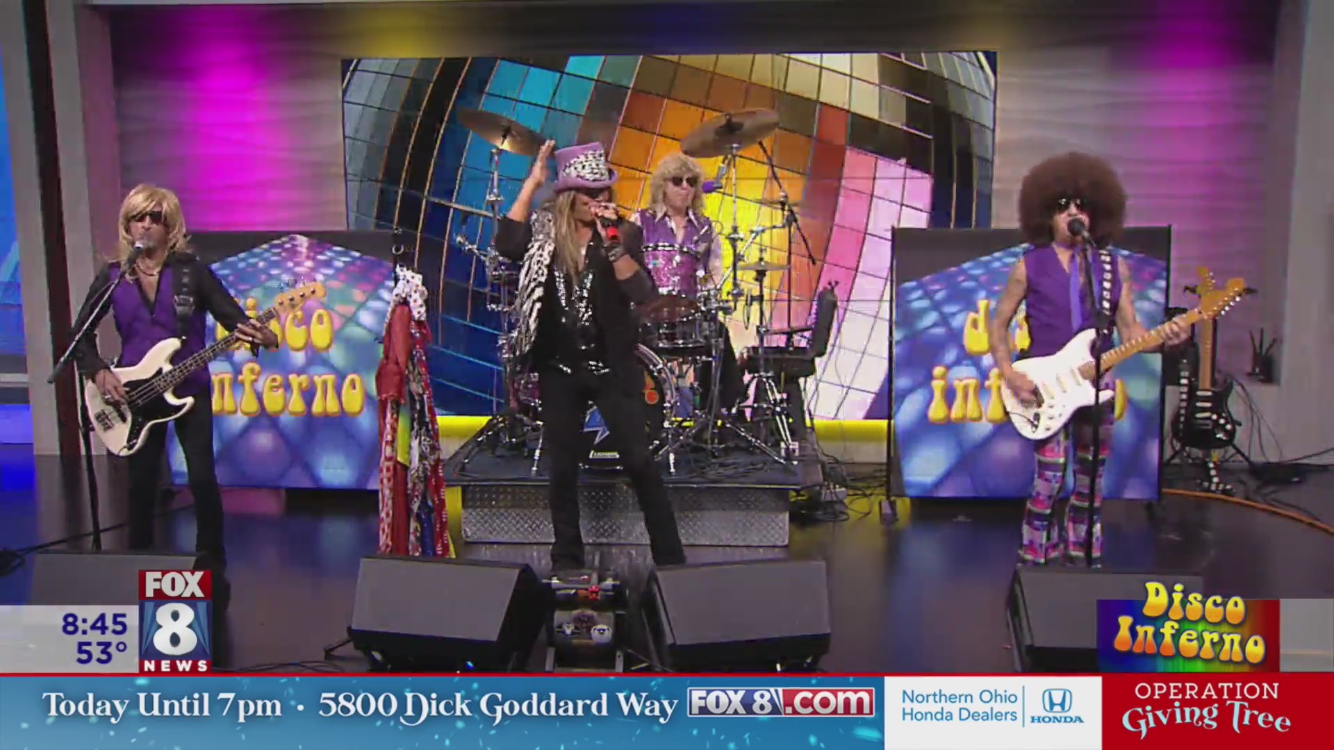 Disco Inferno rockin’ Fox 8 studio – Fox 8 Cleveland WJW