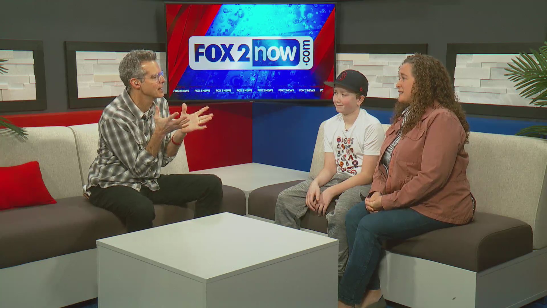 Baseball superfan Elliott Keys shares idea of visiting every MLB ...