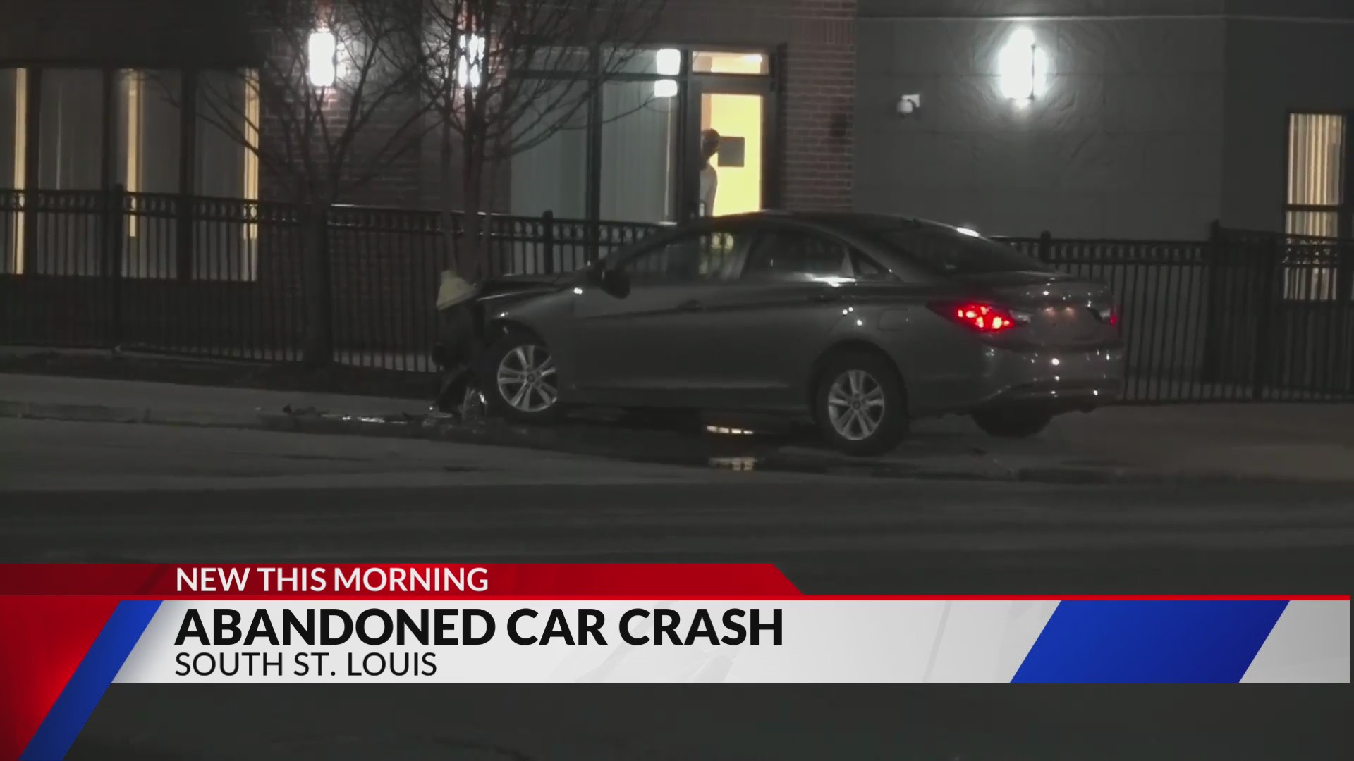 Abandoned car crash – FOX 2