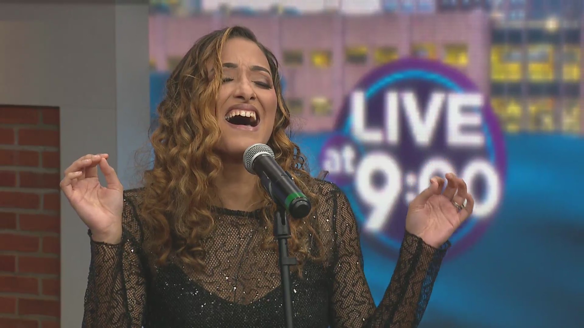 From West Memphis to Hollywood: Tiana Yanni sings her song ‘Christmas ...