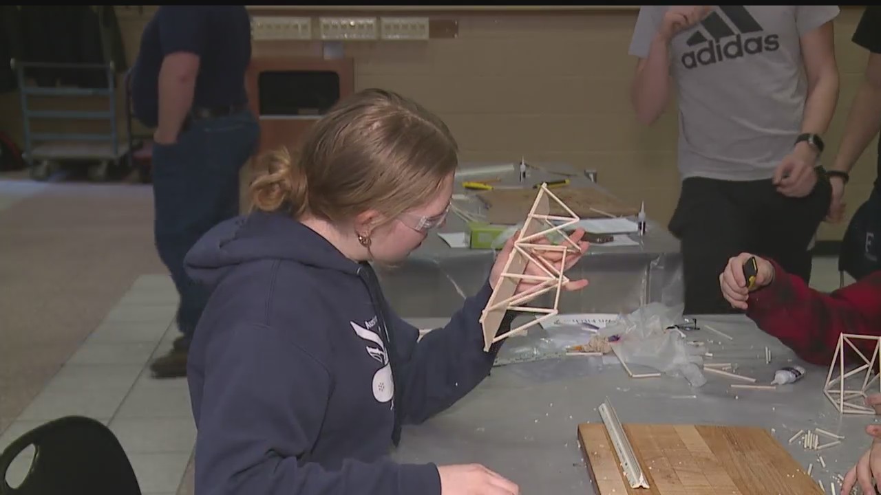 High school students build skills with bridge competition – WKBN.com