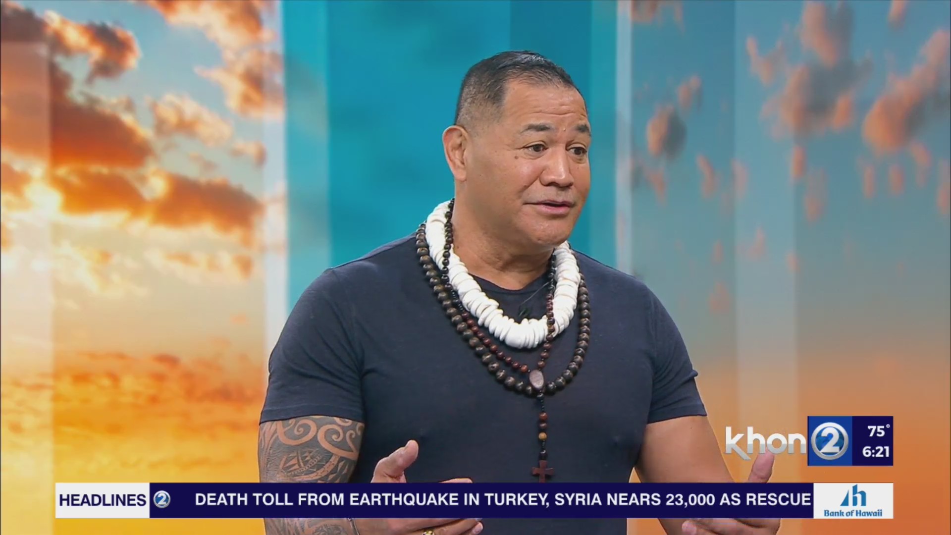 Former Hawaii NFL player discusses coming out – KHON2