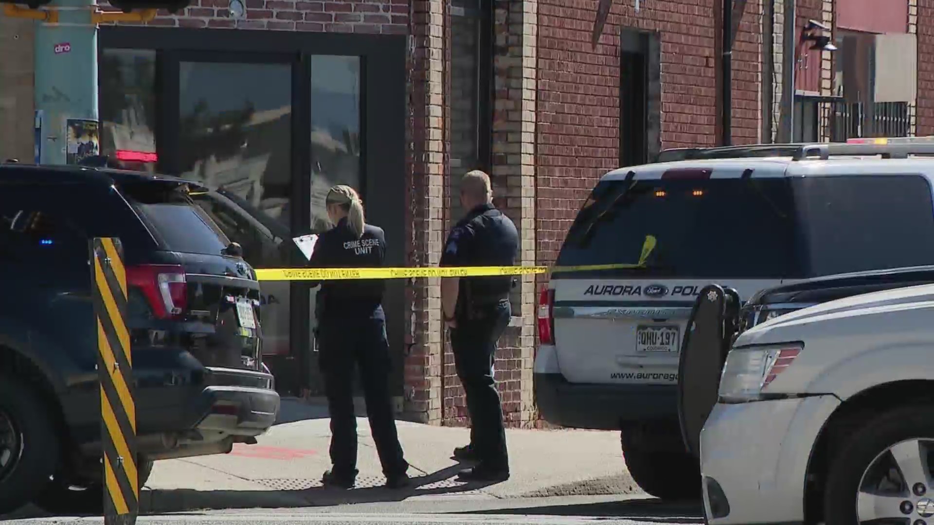 Man shot while walking down street in Aurora – FOX31 Denver