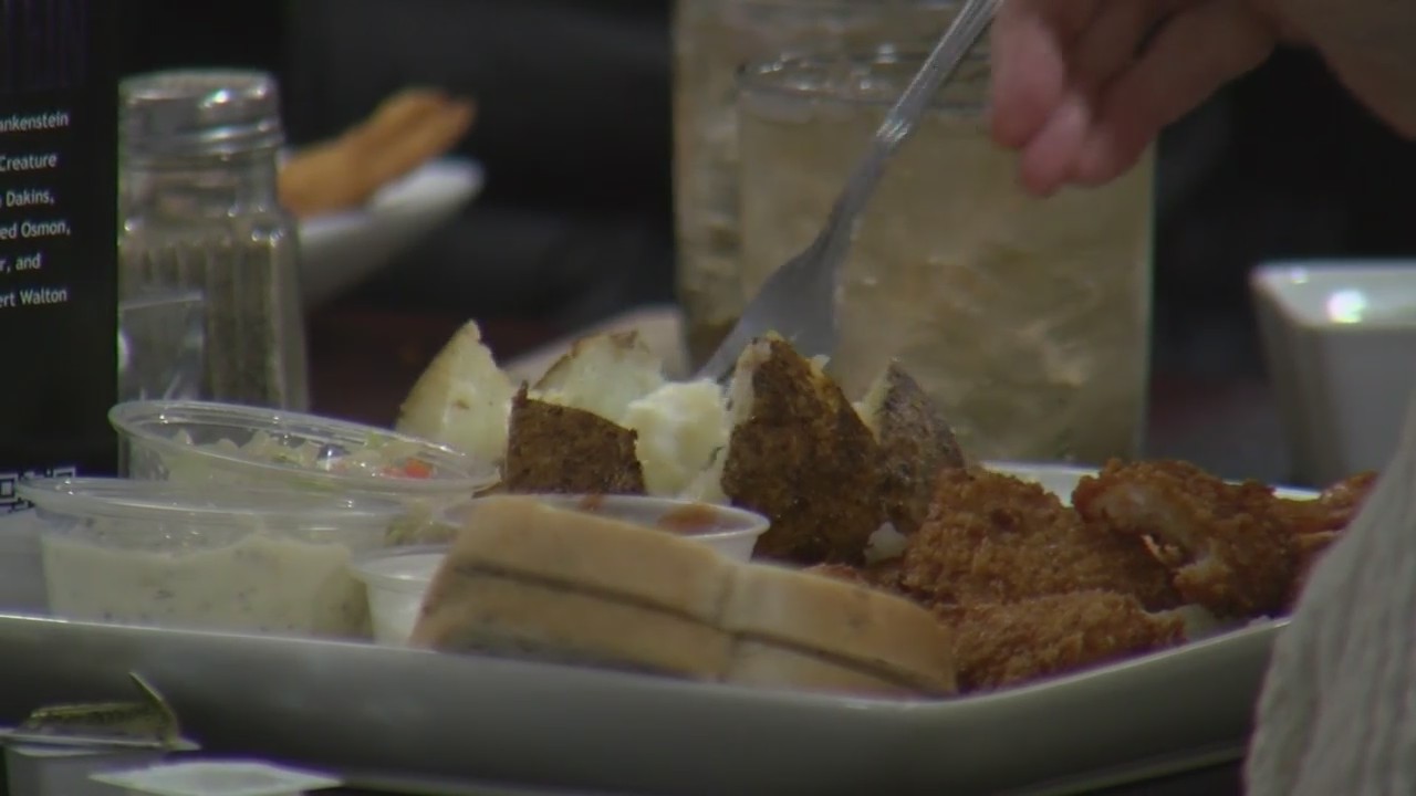 Twin Brothers Supper Club opens at a former golf course clubhouse in ...