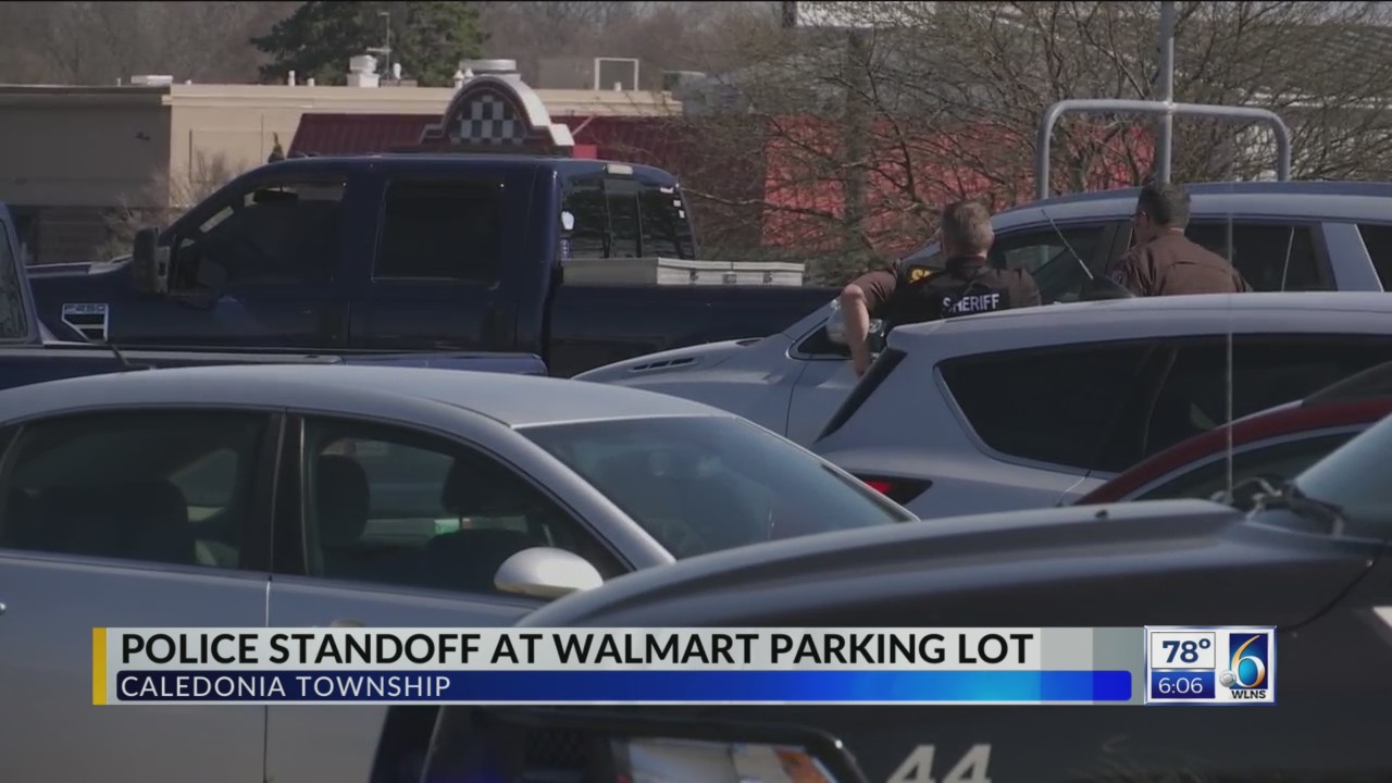 Police Standoff At Walmart Parking Lot Woodtv