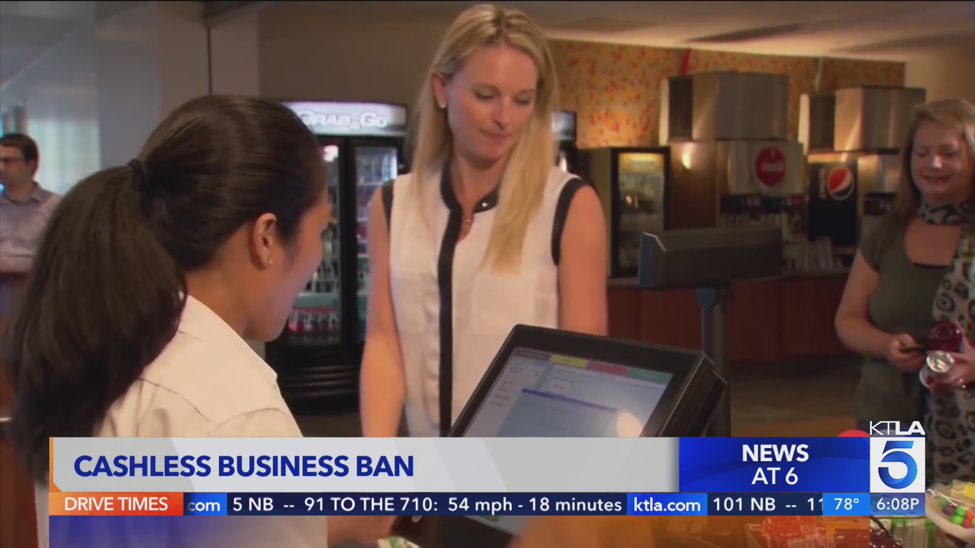 City council member wants to ban businesses from going cashless – KTLA