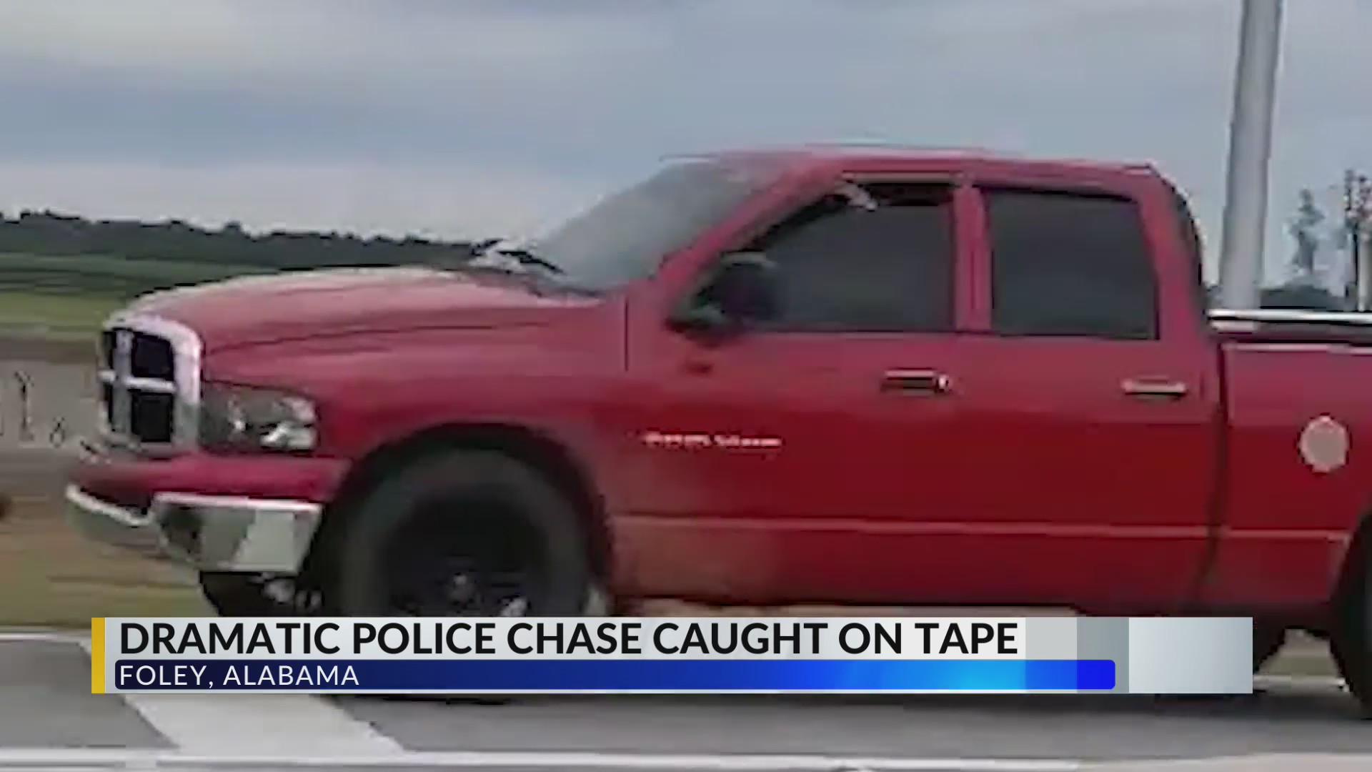 Witness has front-row seat to police chase in Foley resulting in teen’s ...
