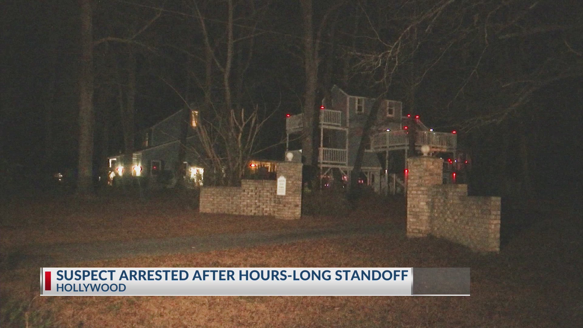 Suspect in custody after standoff with CCSO, SWAT at Hollywood area ...