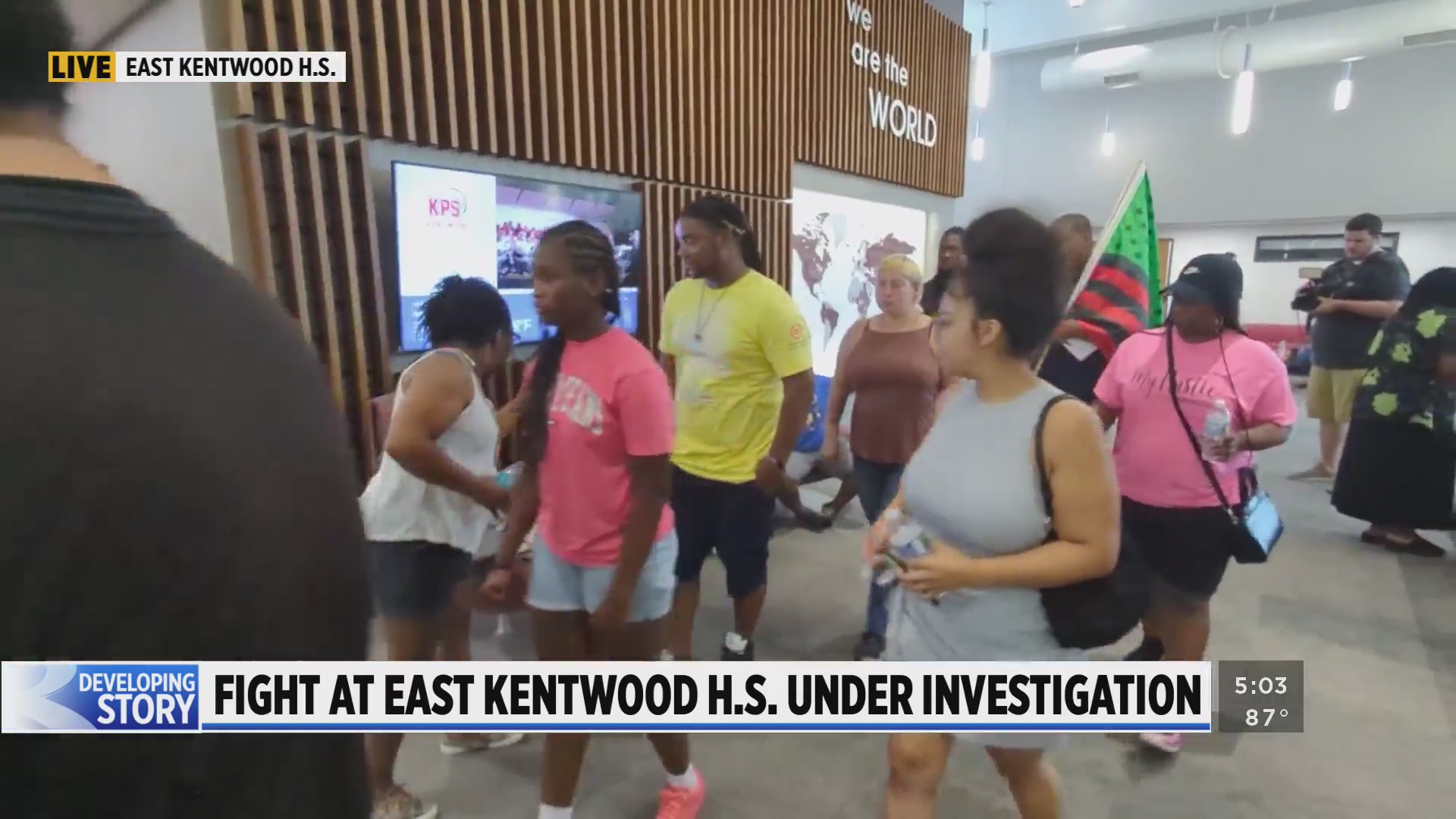 Fight at East Kentwood High School under investigation – WOODTV.com