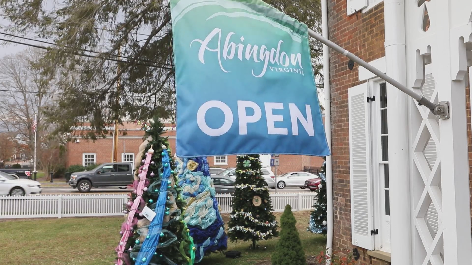 Daytime Holiday Spotlight: Downtown Abingdon – WJHL | Tri-Cities News ...