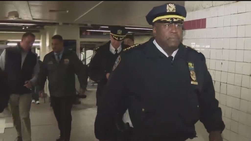 Man Found Dead In Manhattan Subway Station Pix11