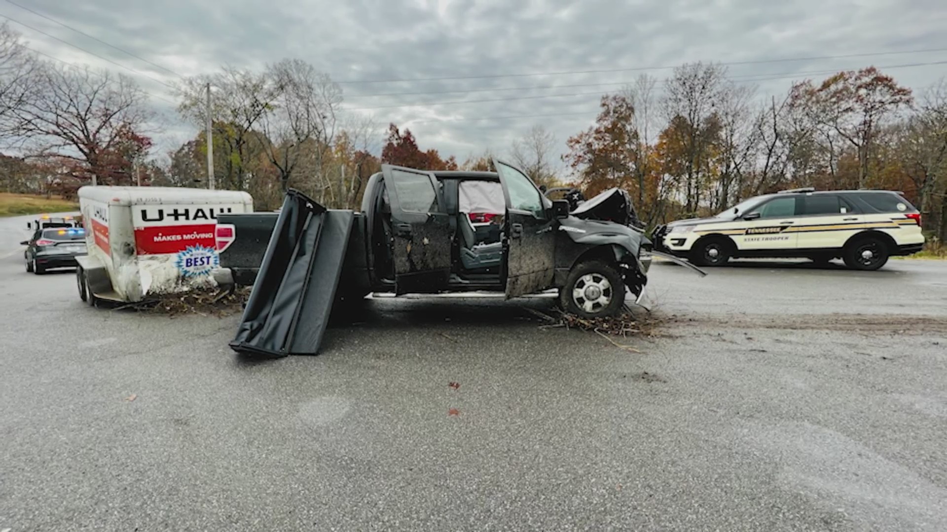 High-speed chase ends in Dickson County crash – WKRN News 2