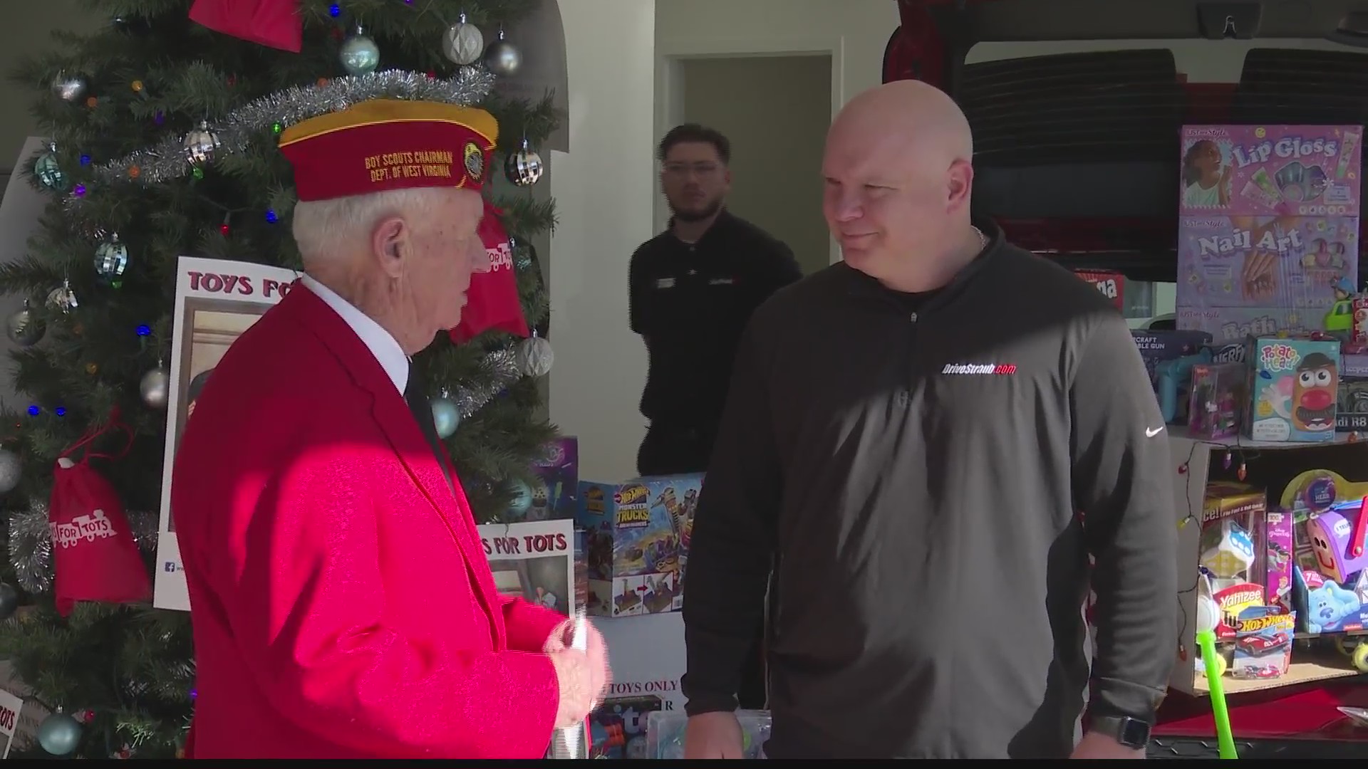Straub Automotive makes a massive Toys For Tots donation – WTRF