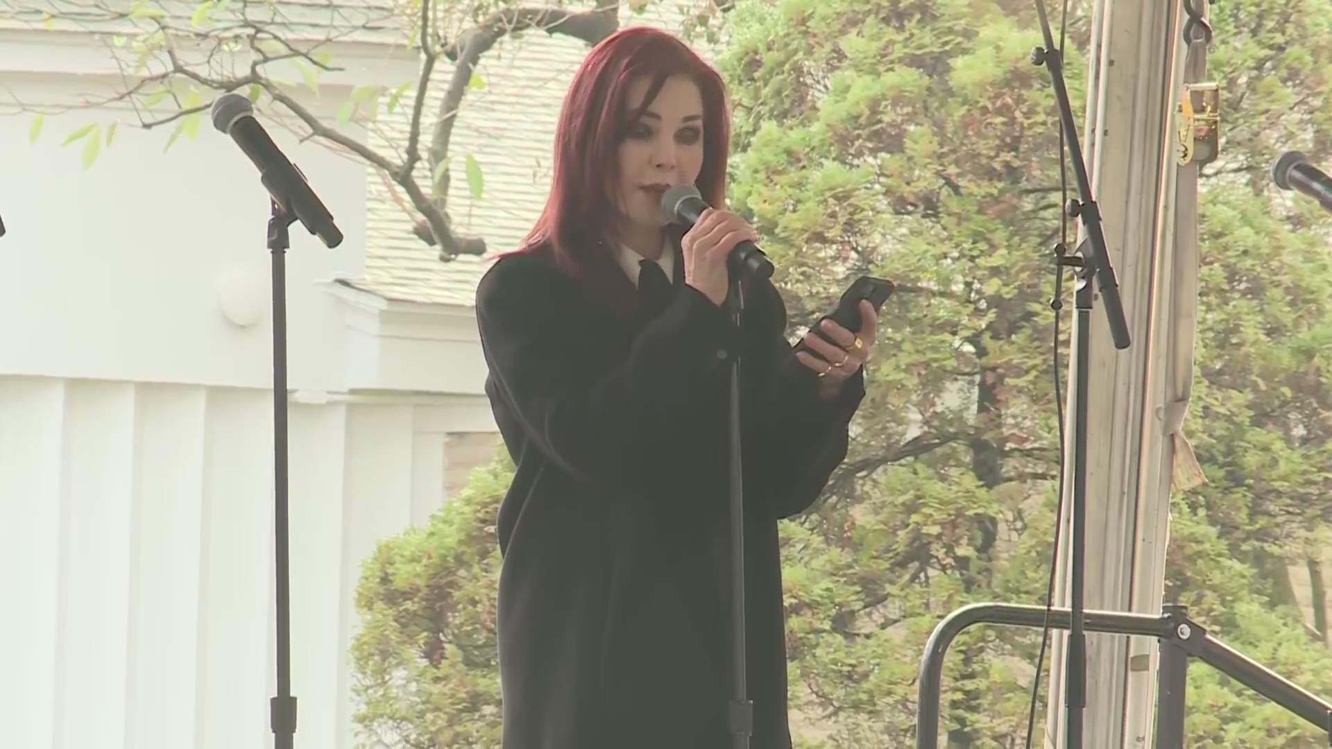 Priscilla Presley at Lisa Marie Celebration of Life – WREG.com