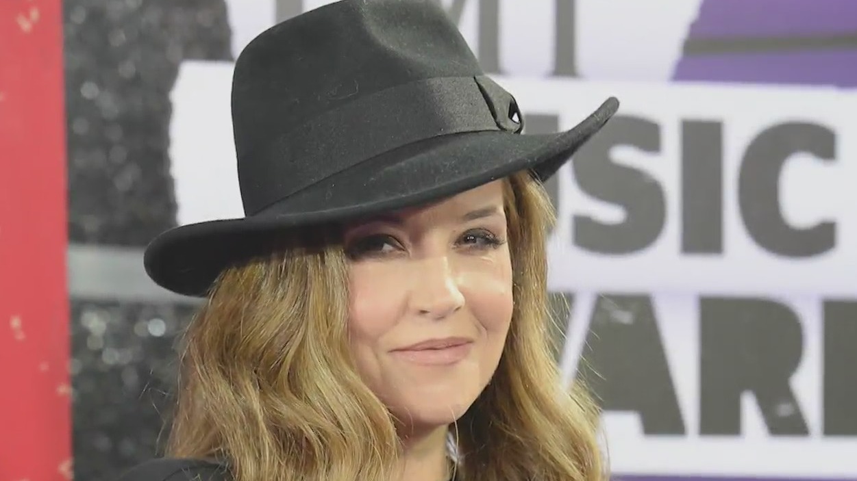 Lisa Marie Presley death leaves family, fans ‘devastated’ | Banfield ...