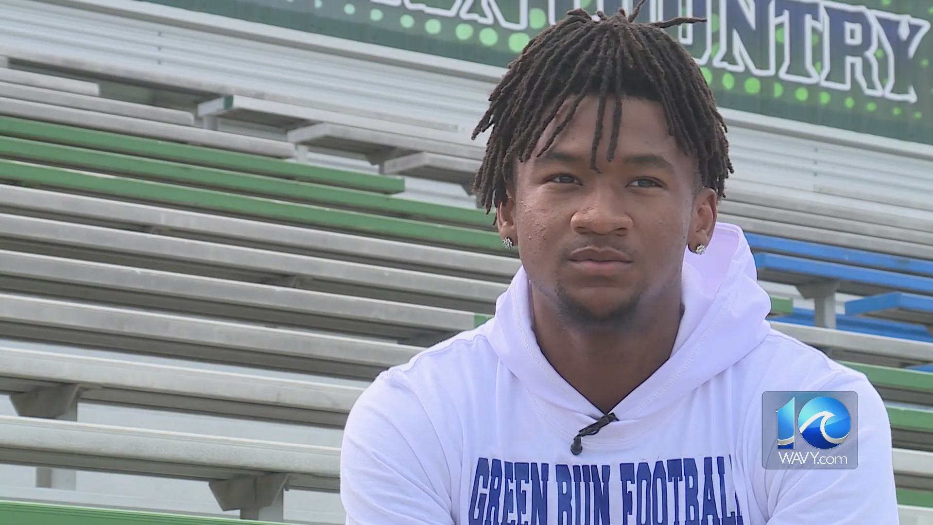 Green Run football star prepares for stacked college commitment – WAVY.com