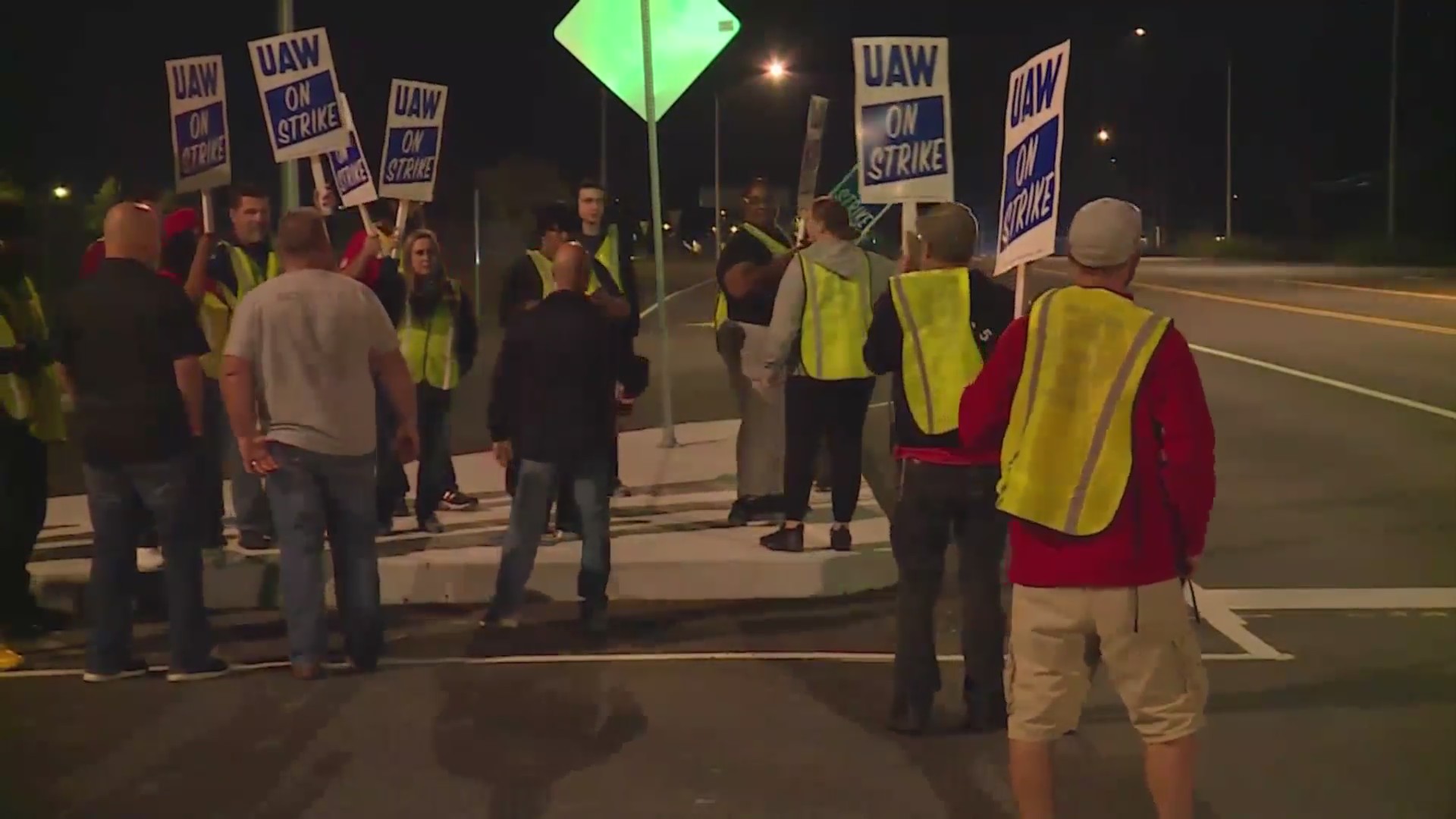 UAW strike having ripple effect on KCK plant – FOX 4 Kansas City WDAF ...