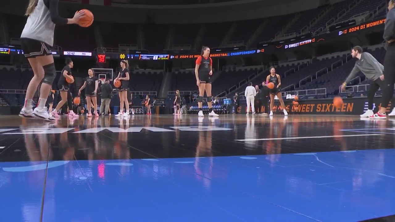 Teams hit the practice court ahead of Albany Super Regional – NEWS10 ABC