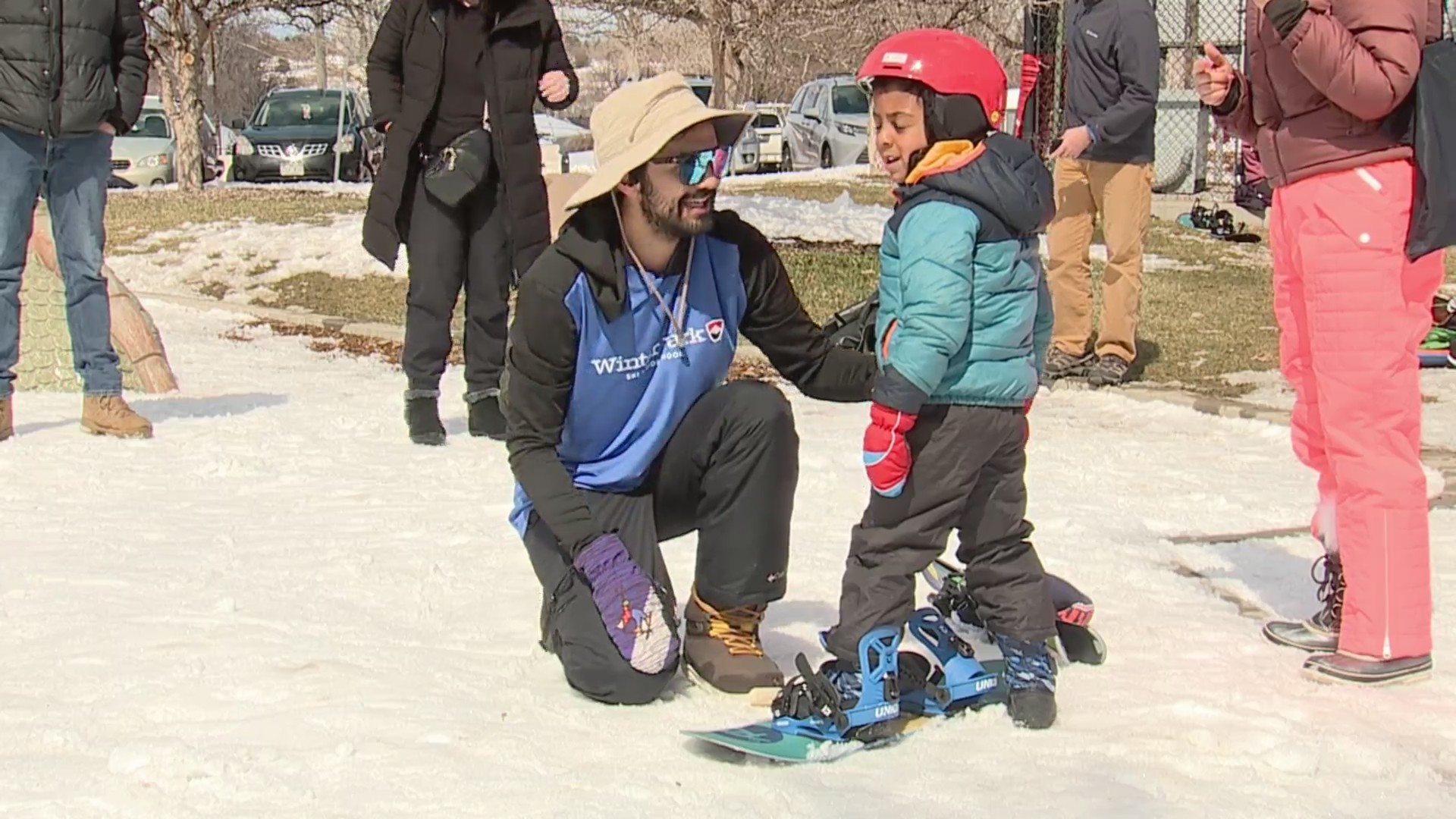 Winter Park Resort gives free snowboarding lessons at Ruby Hill – FOX31 ...