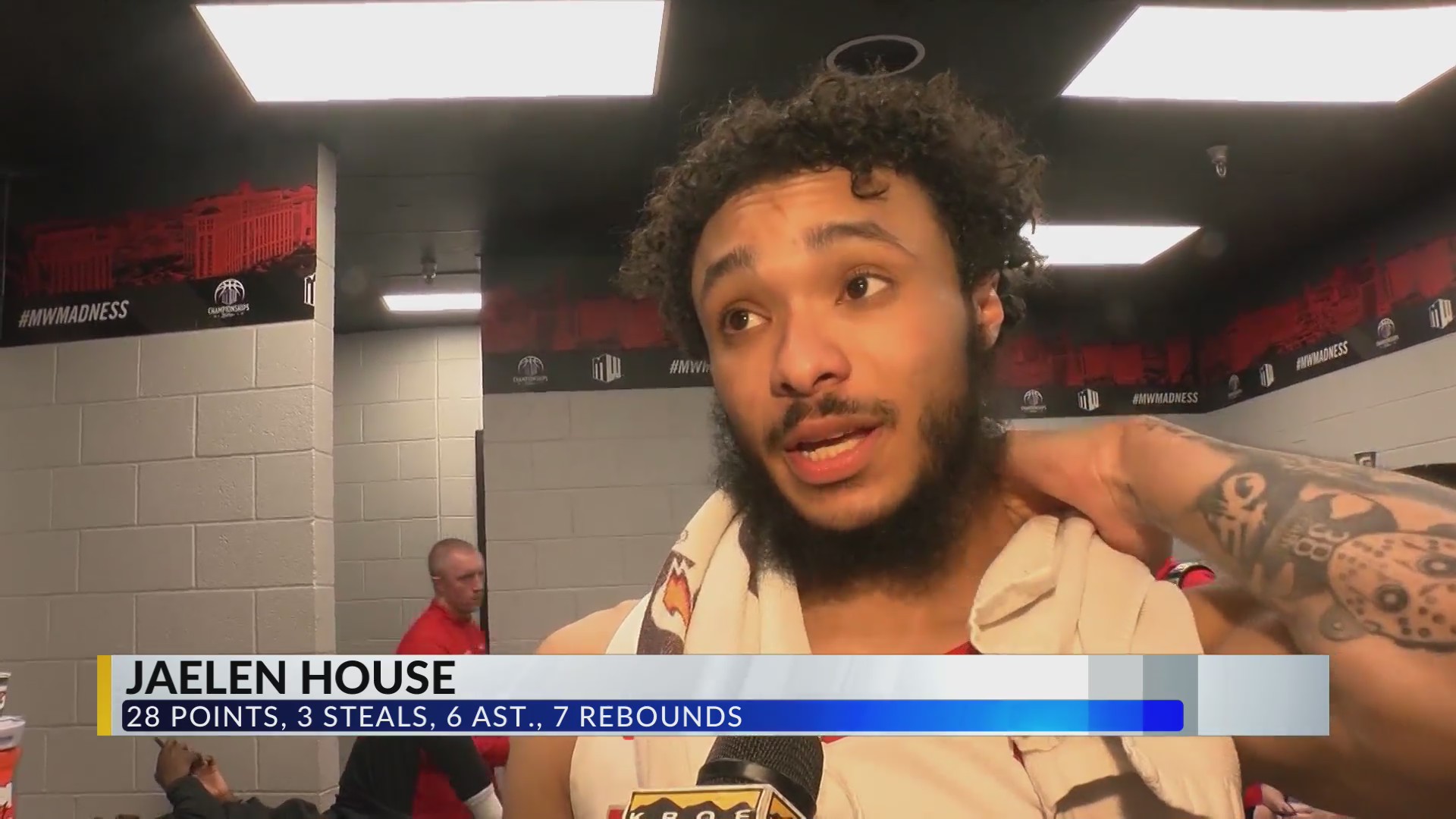 Jaelen House helps Lobos push past Wyoming to advance to Mountain West ...