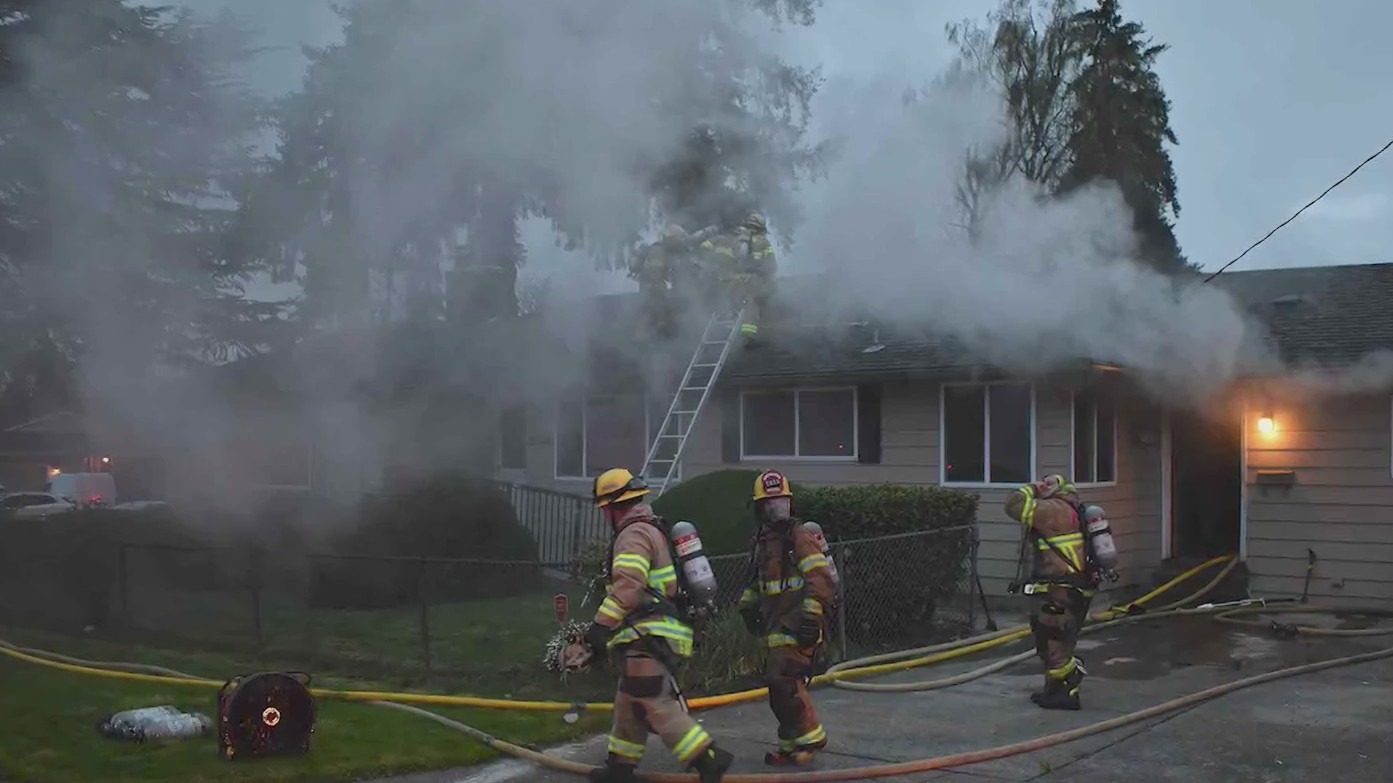 Firefighter falls through floor during Forest Grove house fire – KOIN.com
