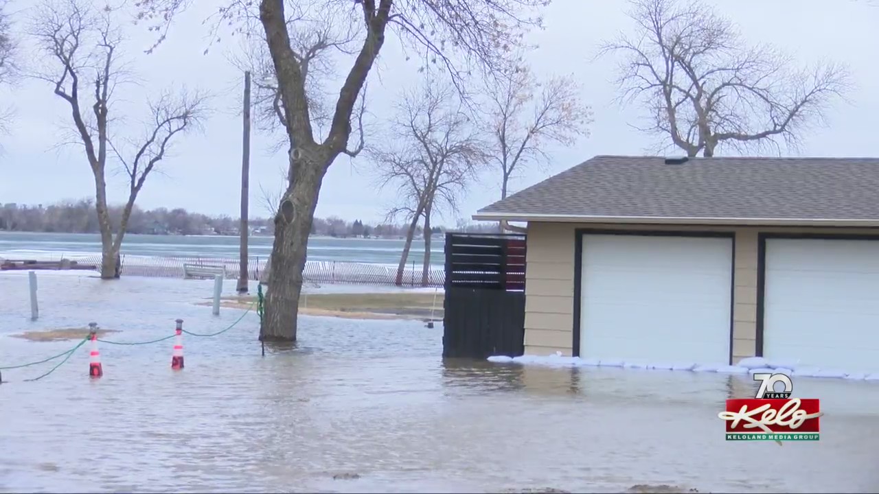Lake Kampeska brings more flooding to Watertown – KELOLAND.com