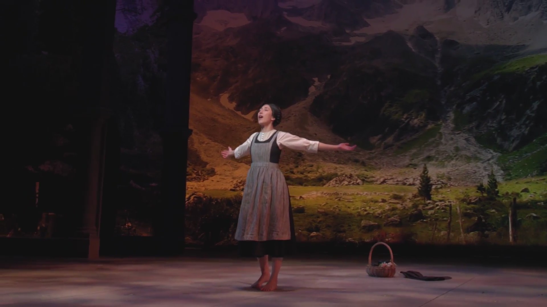 Dean’s Reviews: ‘The Sound of Music’ at the Paramount Theatre – WGN-TV