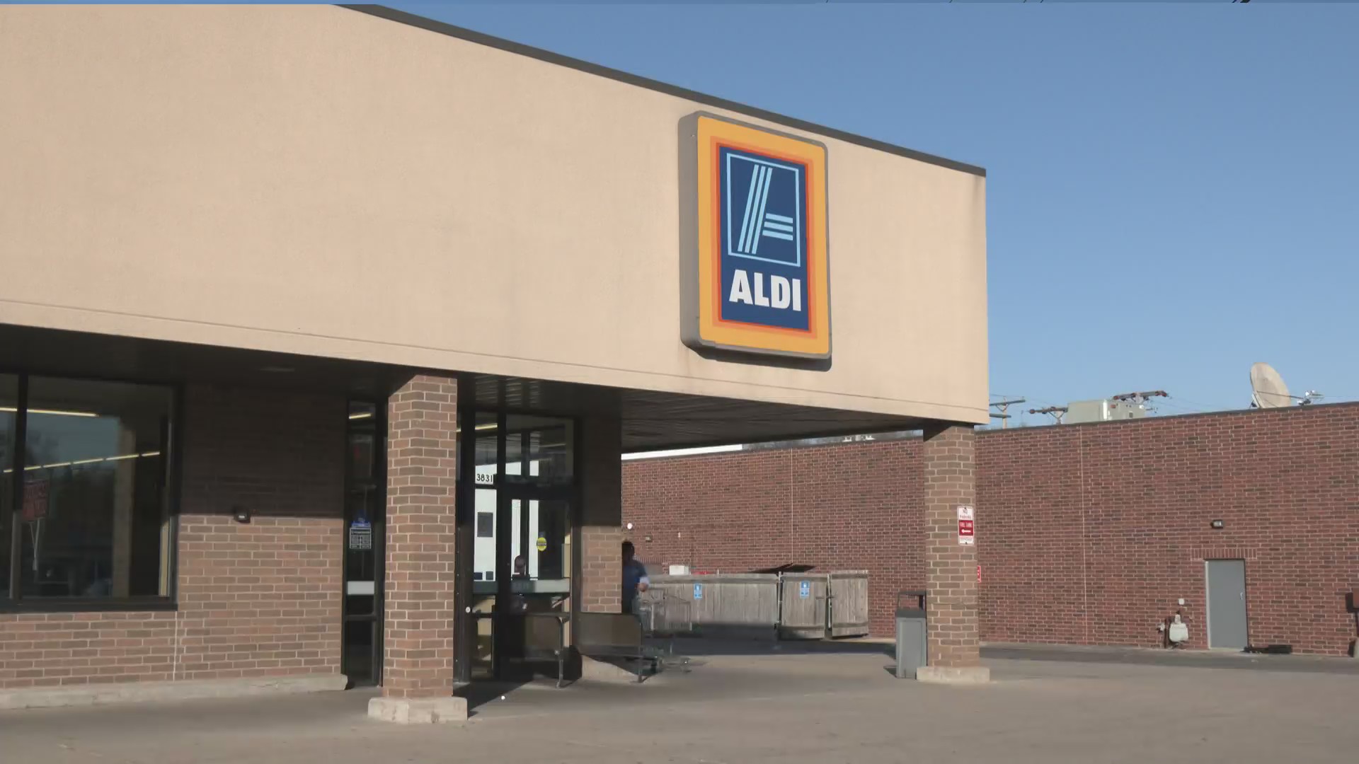 Auburn Street Aldi closes its doors – MyStateline | WTVO News, Weather ...