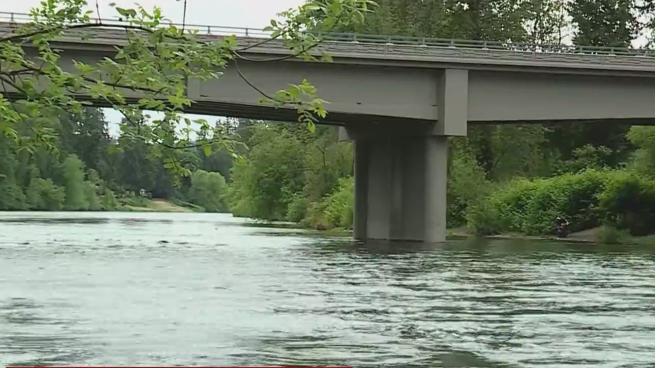 2 brothers presumed drowned in Clackamas River – KOIN.com