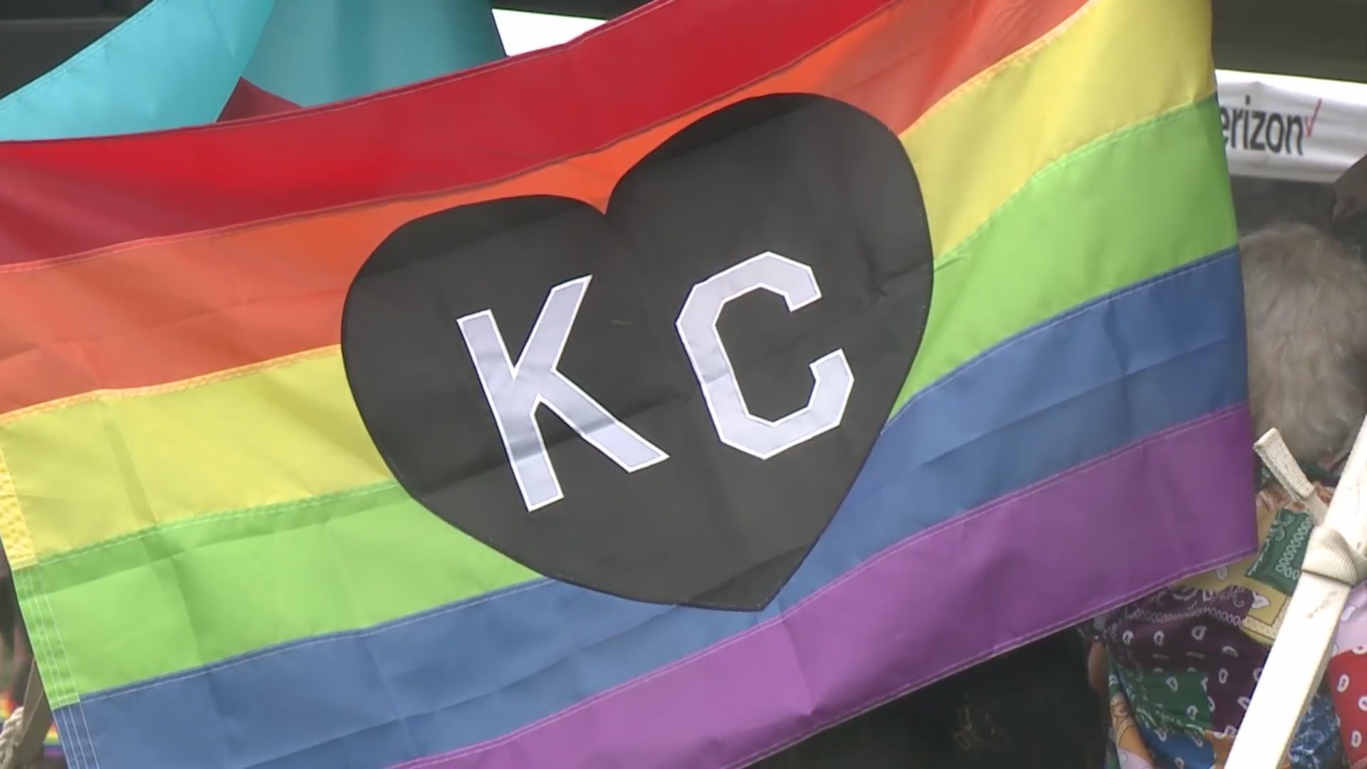 People across KC come out to celebrate PrideFest – FOX 4 Kansas City ...