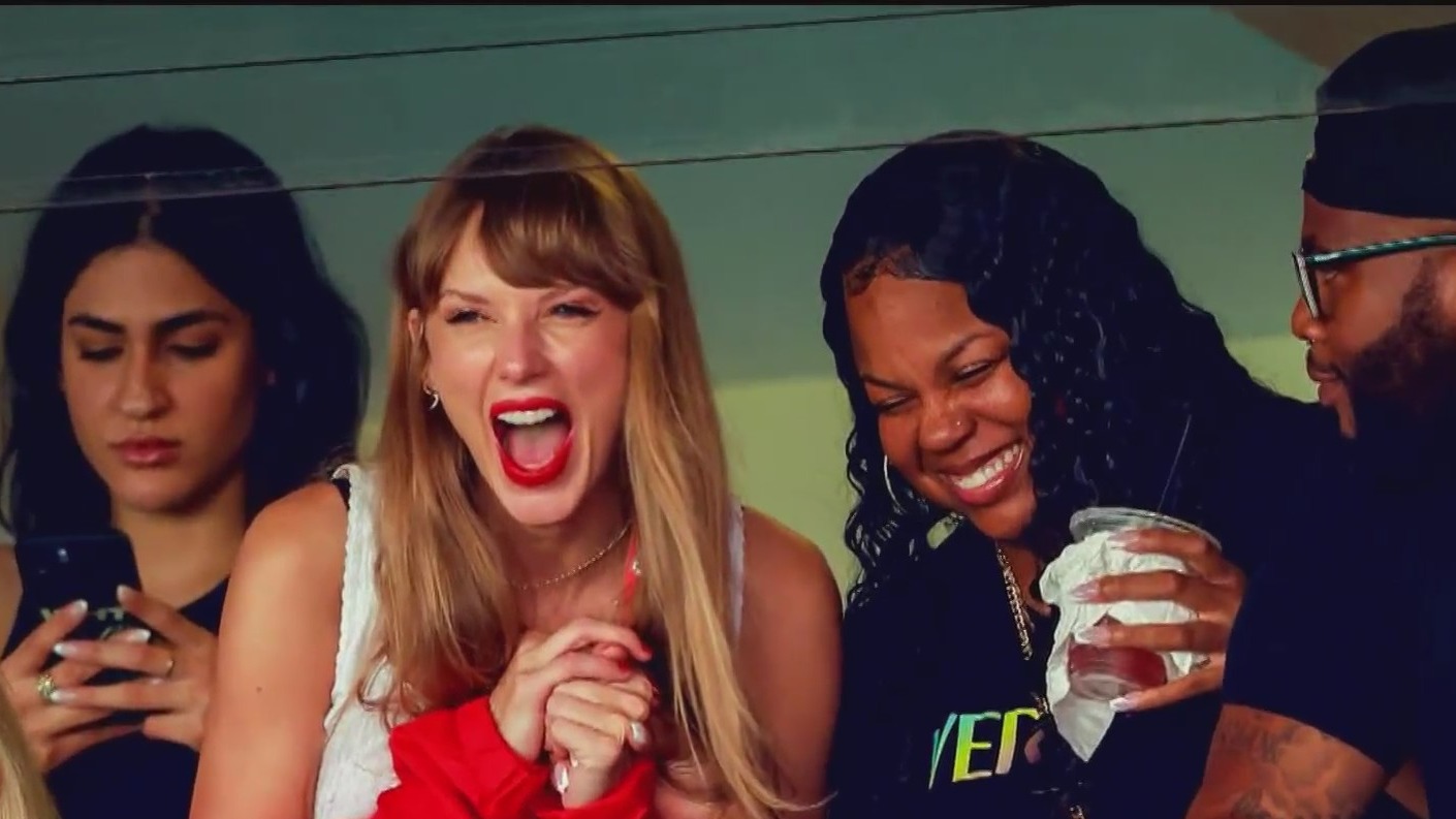The Buzz: Taylor Swift dating rumors and The Office reboot – KOIN.com