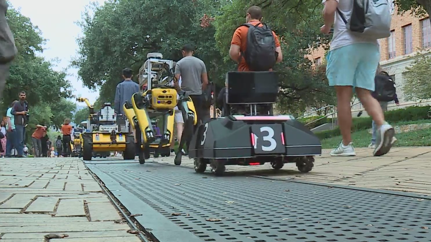 Texas robotics parade hosted at UT campus – KXAN Austin