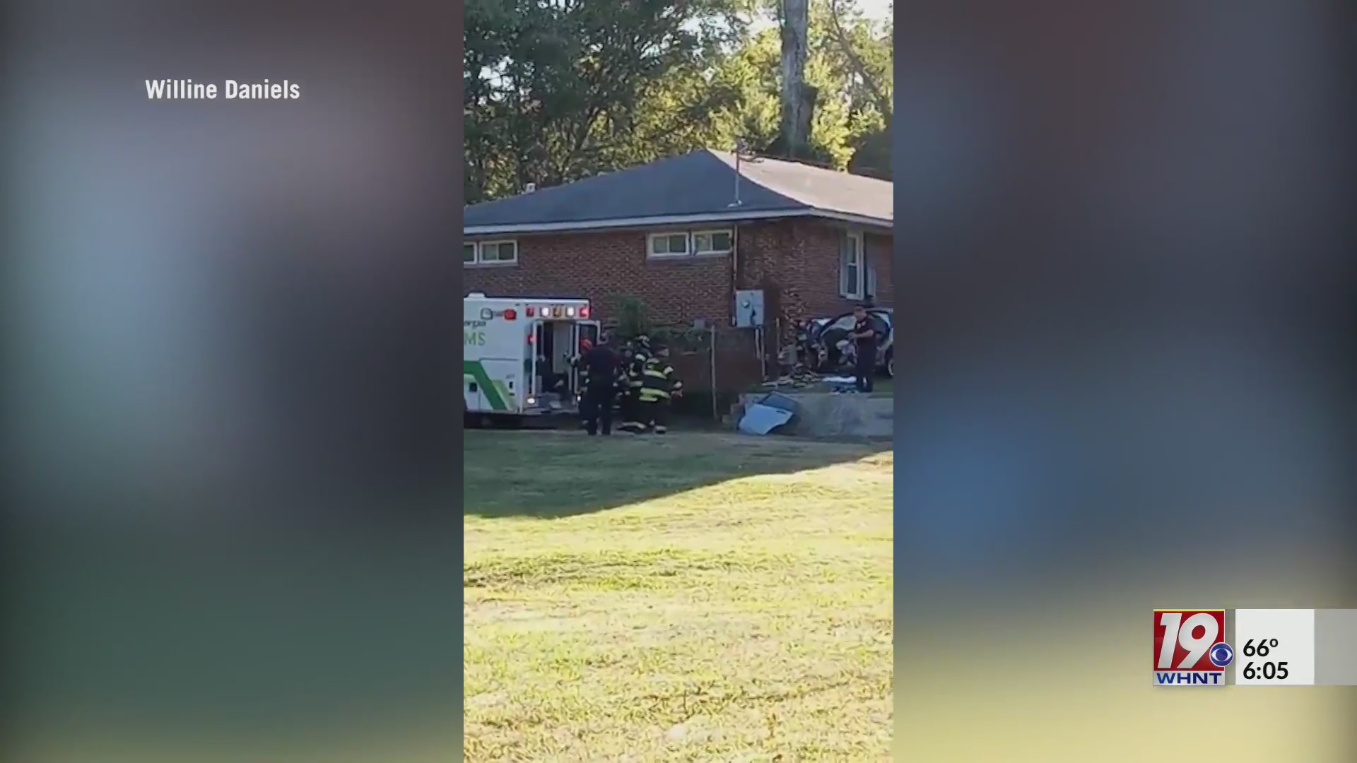 Injury Reported After Car Hit Home in Decatur – WHNT.com