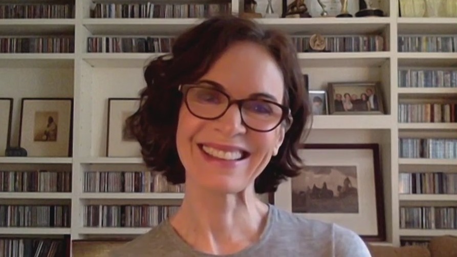 NewsNation welcomes Elizabeth Vargas as host of “Elizabeth Vargas ...