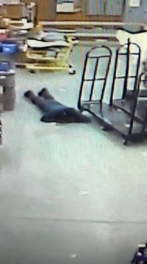 Police look to identify Killingly burglary suspect – WTNH.com