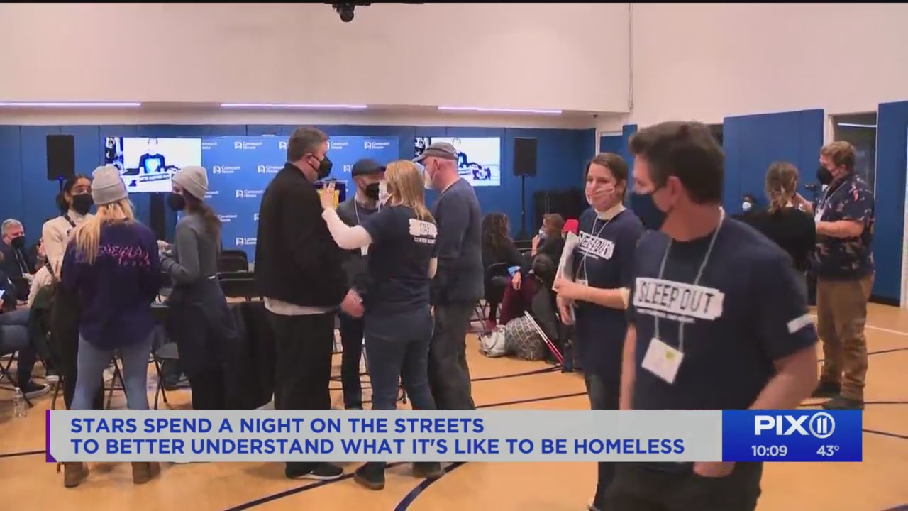 Actors sleep on outdoors in Manhattan in solidarity with homeless youth ...