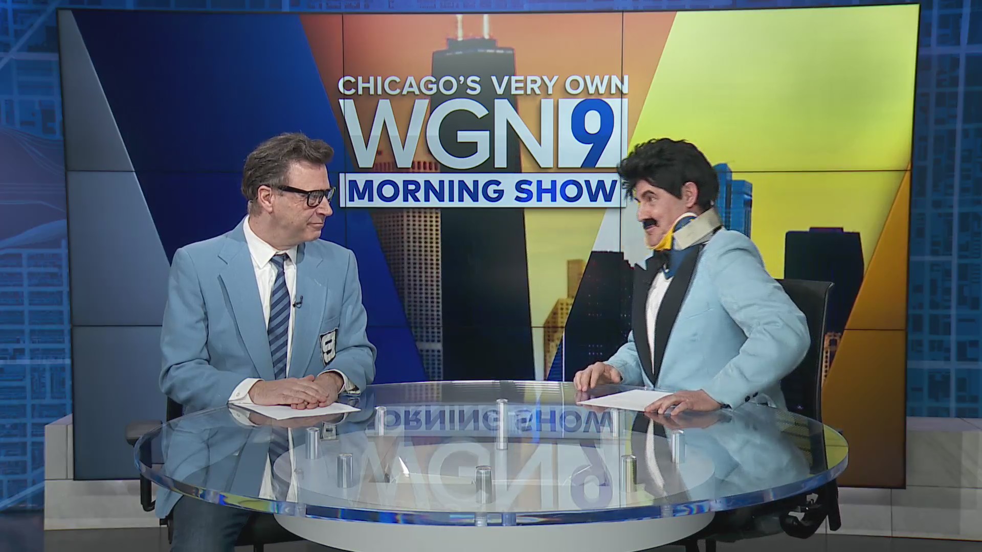 First 5 Minutes of the WGN 3:30 Morning Show – WGN-TV
